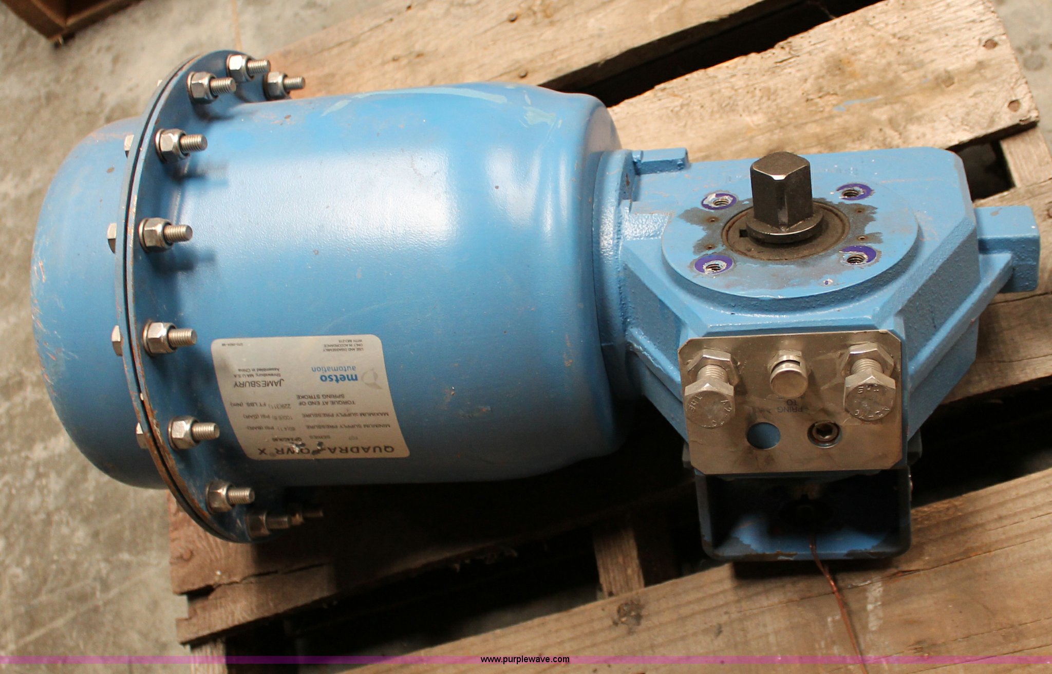 Jamesbury diaphram actuator in Colwich, KS | Item L9657 sold | Purple Wave