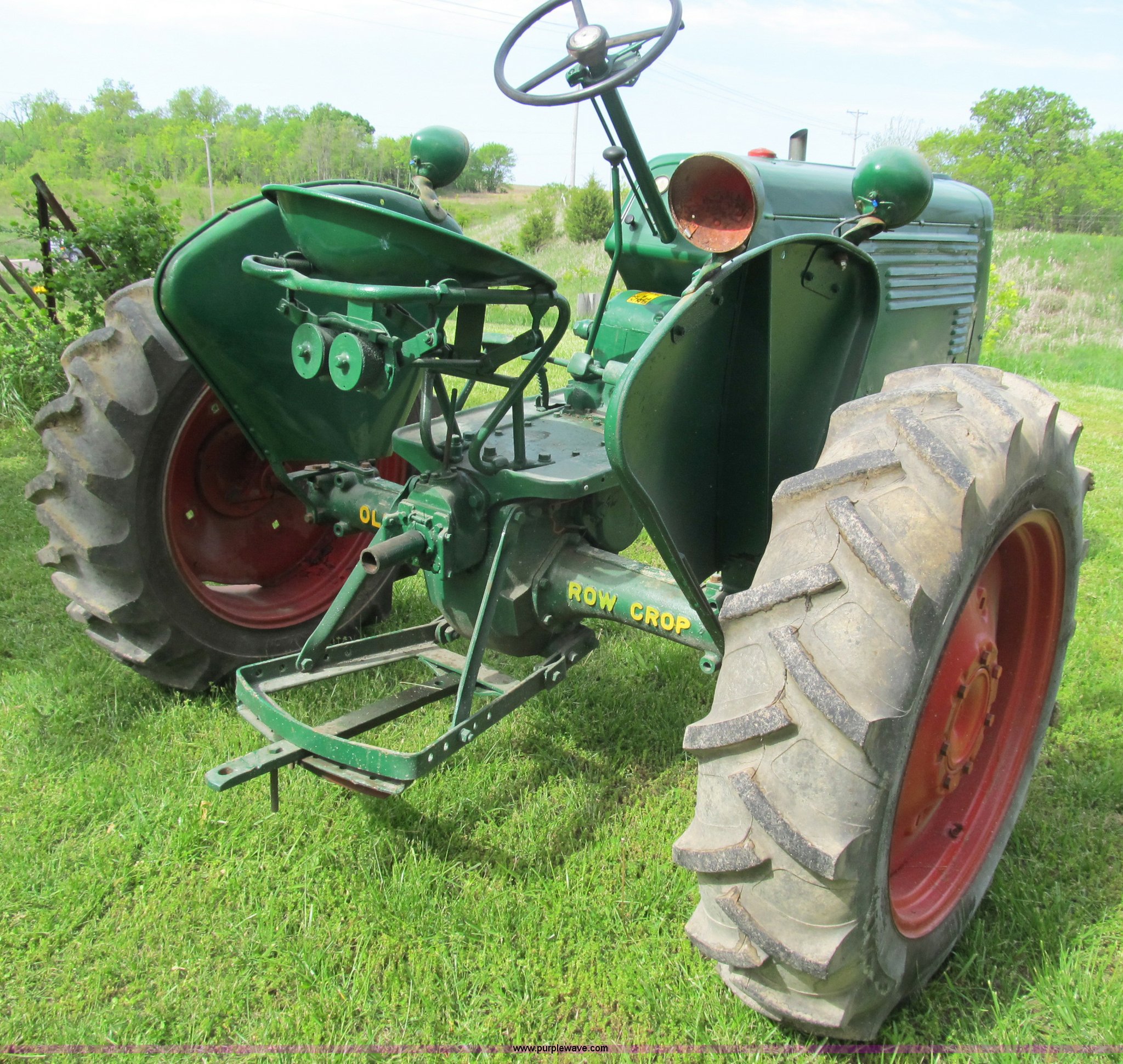 1948 Oliver 60 row crop tractor in Silex, MO | Item B2704 sold | Purple ...