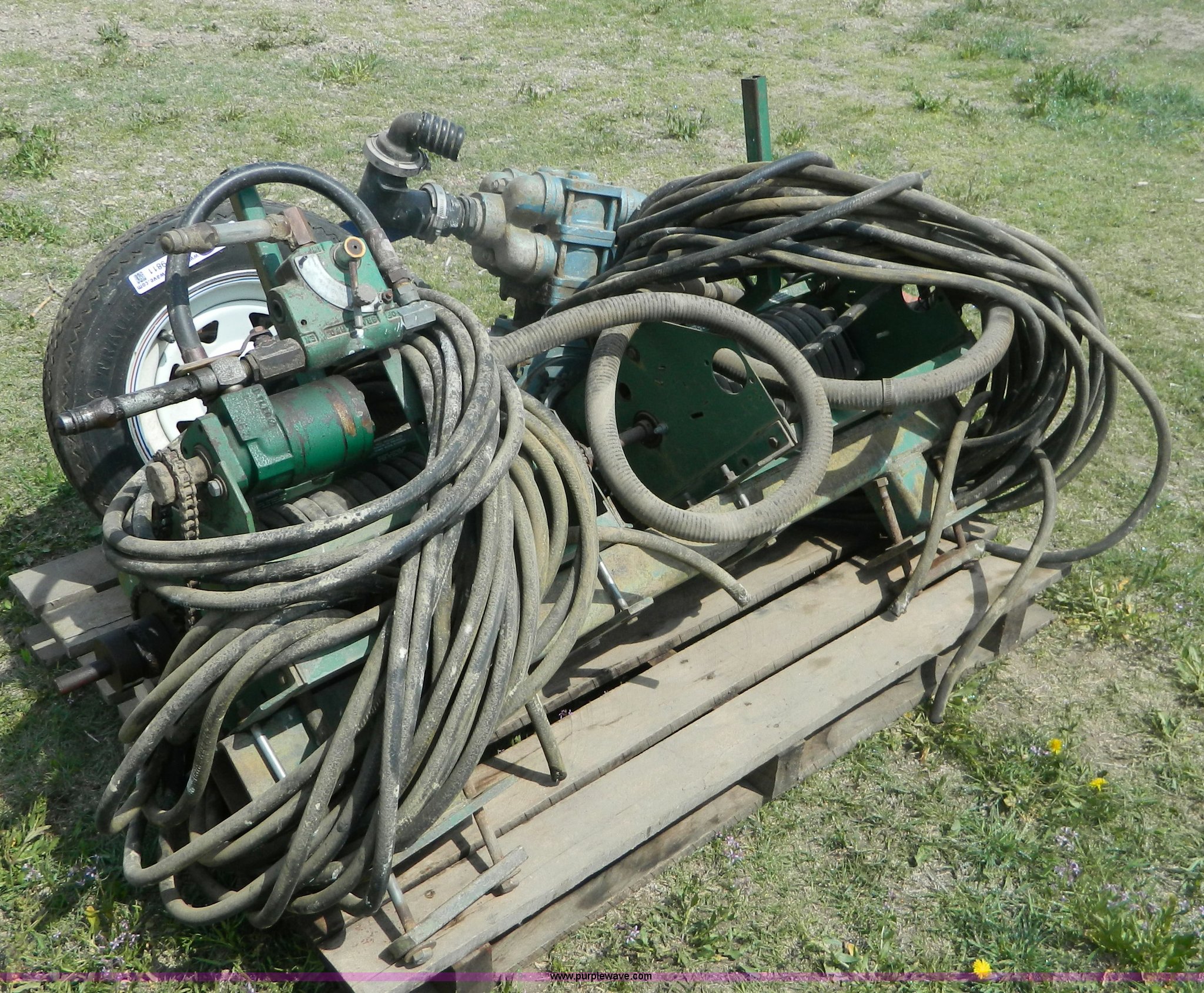 John Blue ground drive pump in Colby, KS | Item T9811 sold | Purple Wave