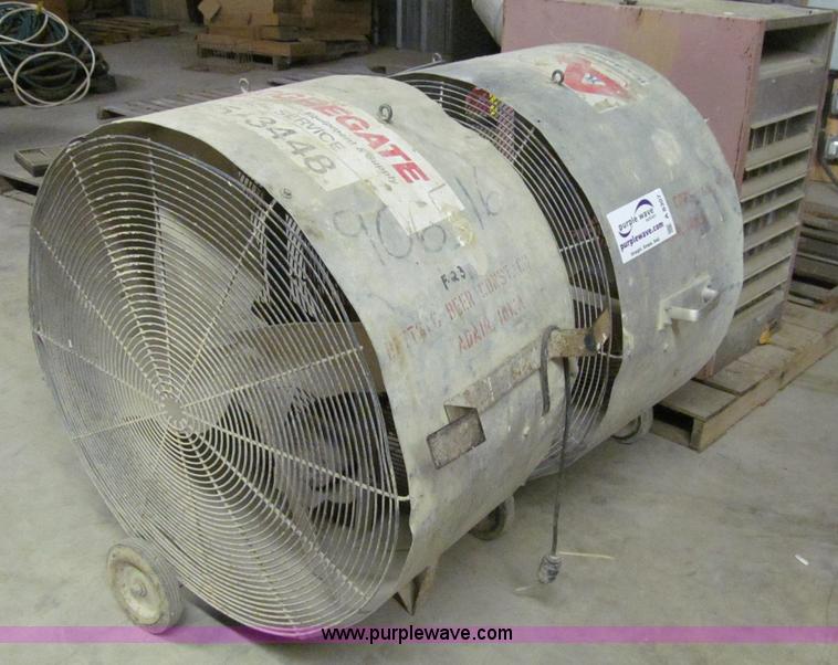 (2) portable shop fans in Adair, IA | Item A8307 sold | Purple Wave
