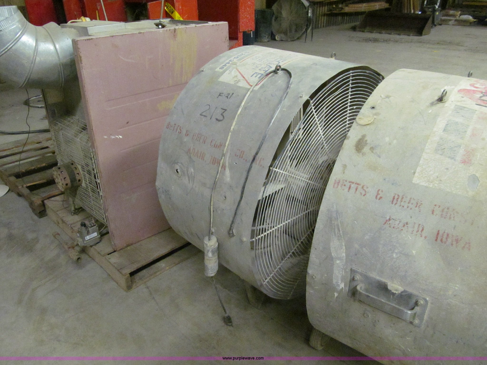 (2) portable shop fans in Adair, IA | Item A8307 sold | Purple Wave