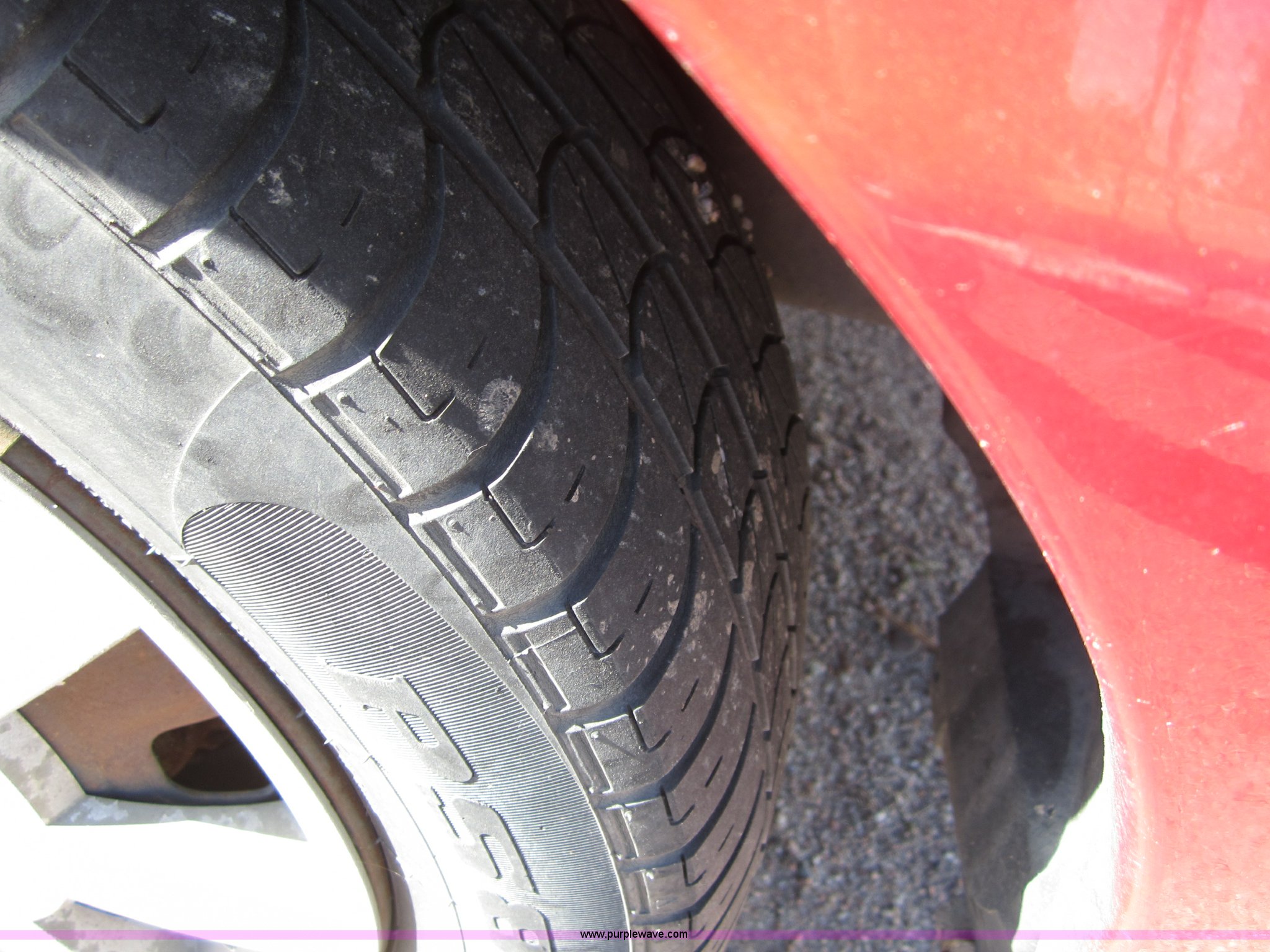 2003 Kia Spectra in Dodge City, KS | Item J9020 sold | Purple Wave