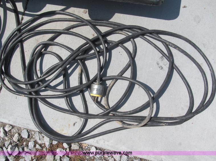 Intec Force 1 insulation blower in Roca, NE | Item G9487 sold | Purple Wave