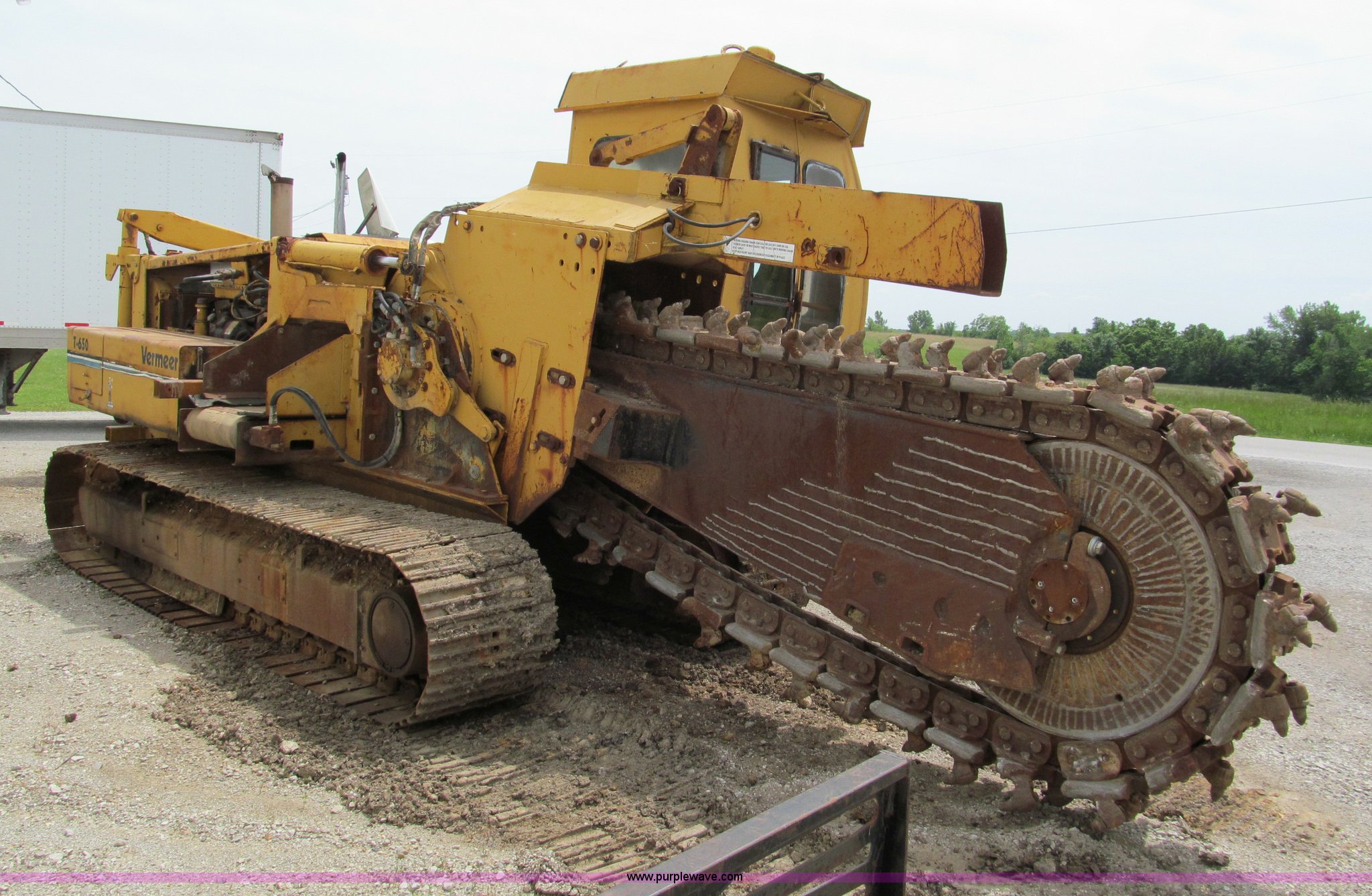 1988 Vermeer T650 trencher in Albany, MO | Item C2146 sold | Purple Wave