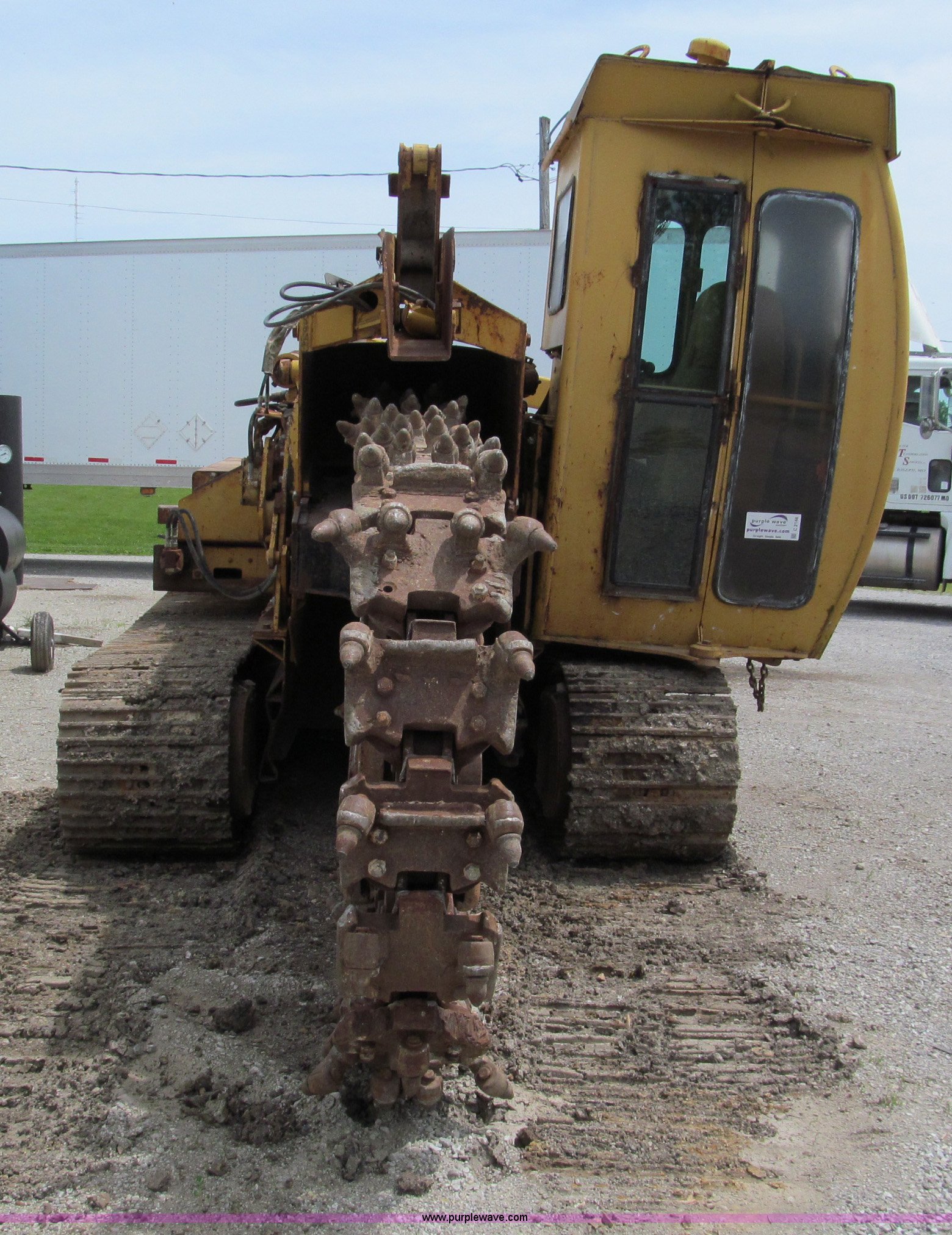 1988 Vermeer T650 trencher in Albany, MO | Item C2146 sold | Purple Wave