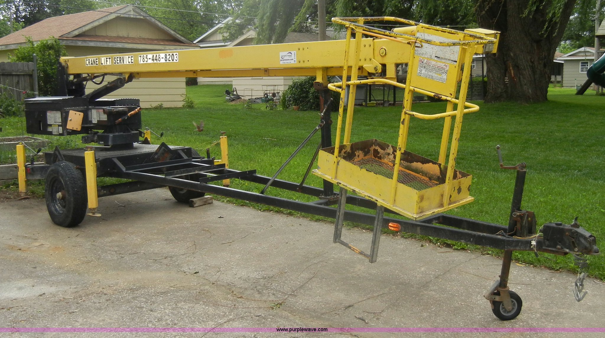 1996 Workforce XLB-4232 boom lift crane with trailer in Garnett, KS ...