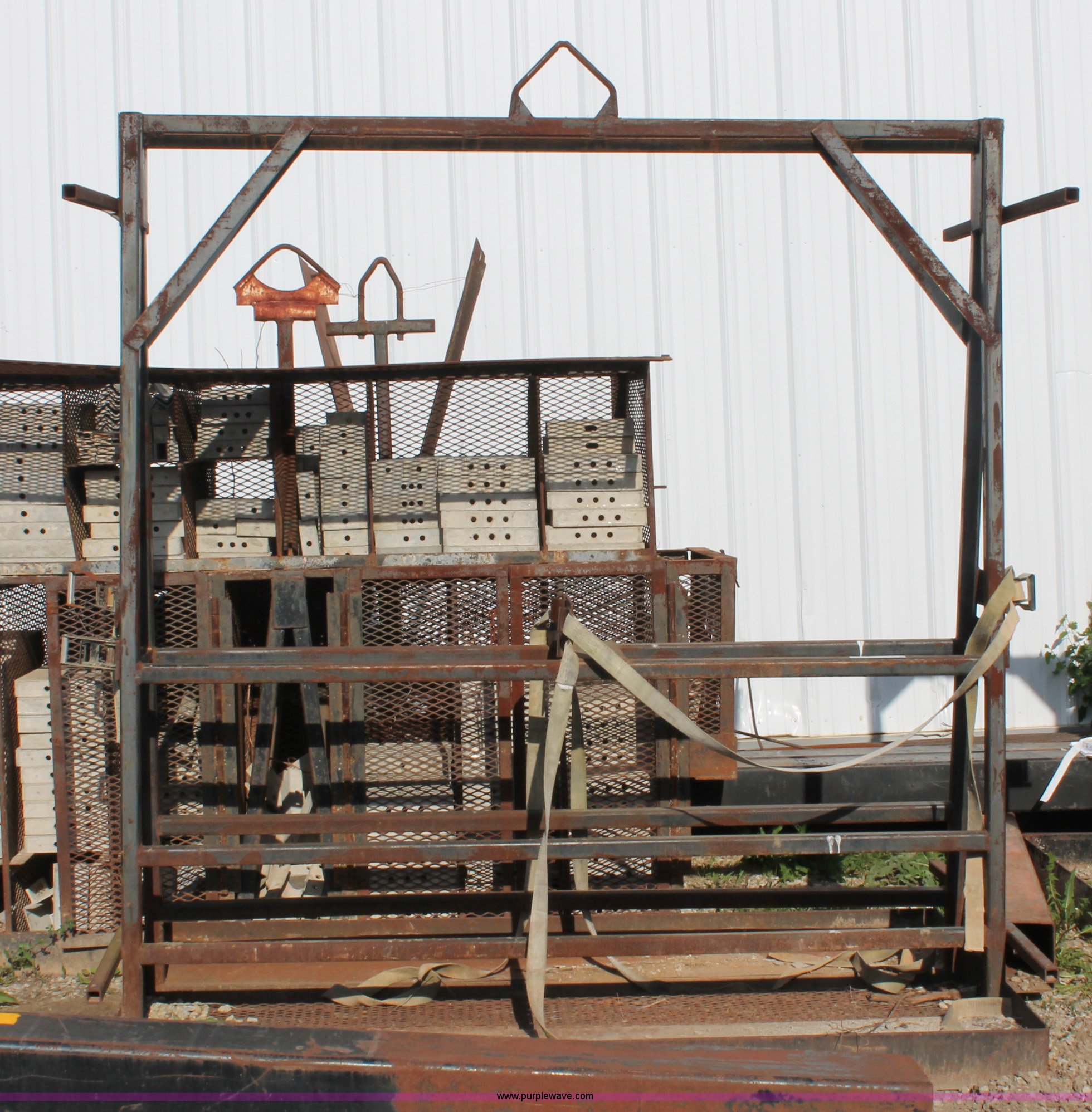 Aluminum concrete form racks in Grain Valley, MO | Item O9264 sold ...