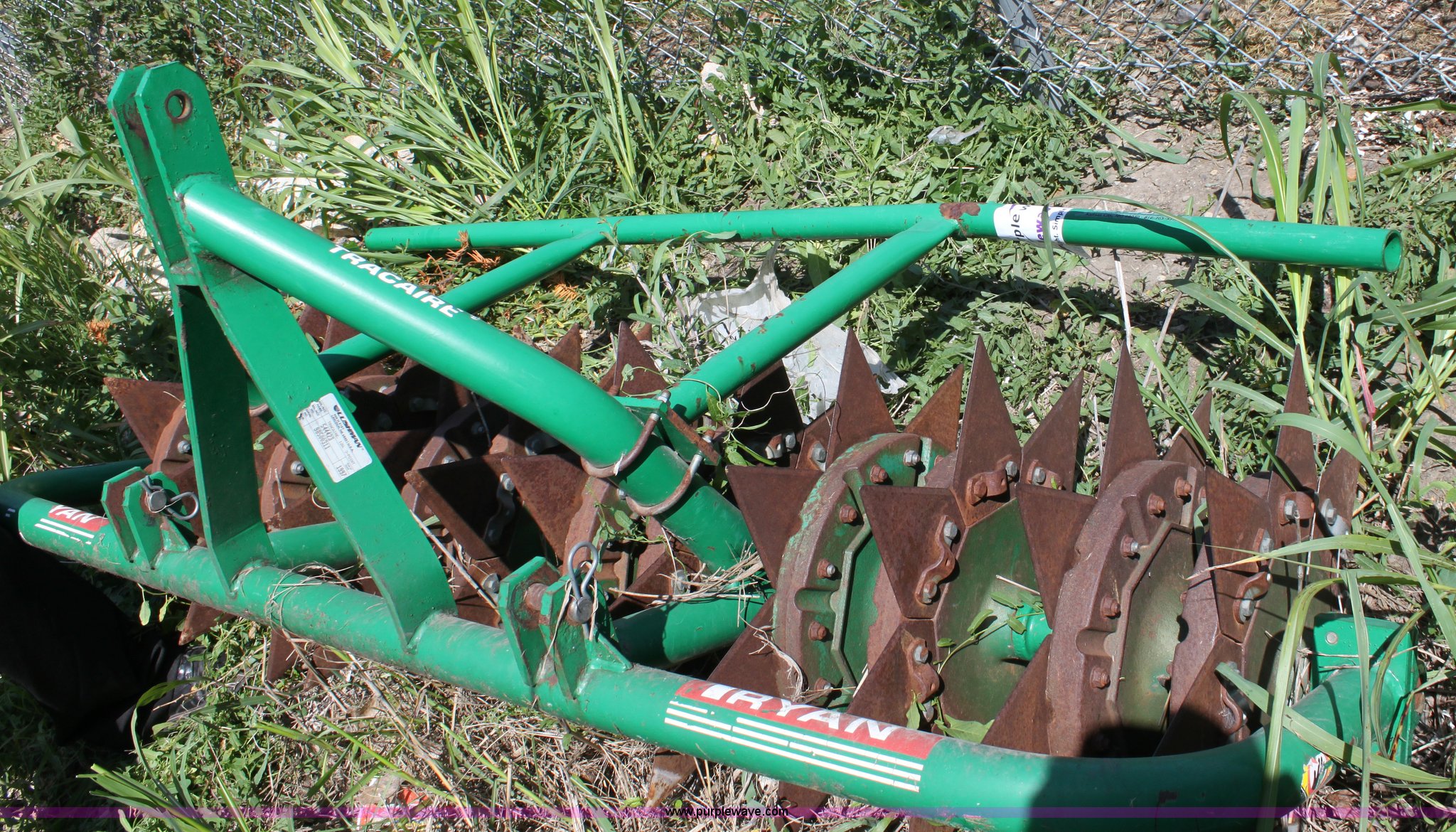 1997 Cushman TracAire 12W lawn slicer in Eureka , KS | Item D5012 sold ...