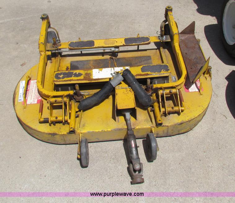 Walker mower deck in Andover, KS | Item N9060 sold | Purple Wave