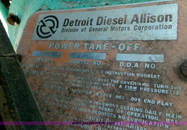 Detroit 318 diesel engine in Scandia, KS | Item M9791 sold | Purple Wave