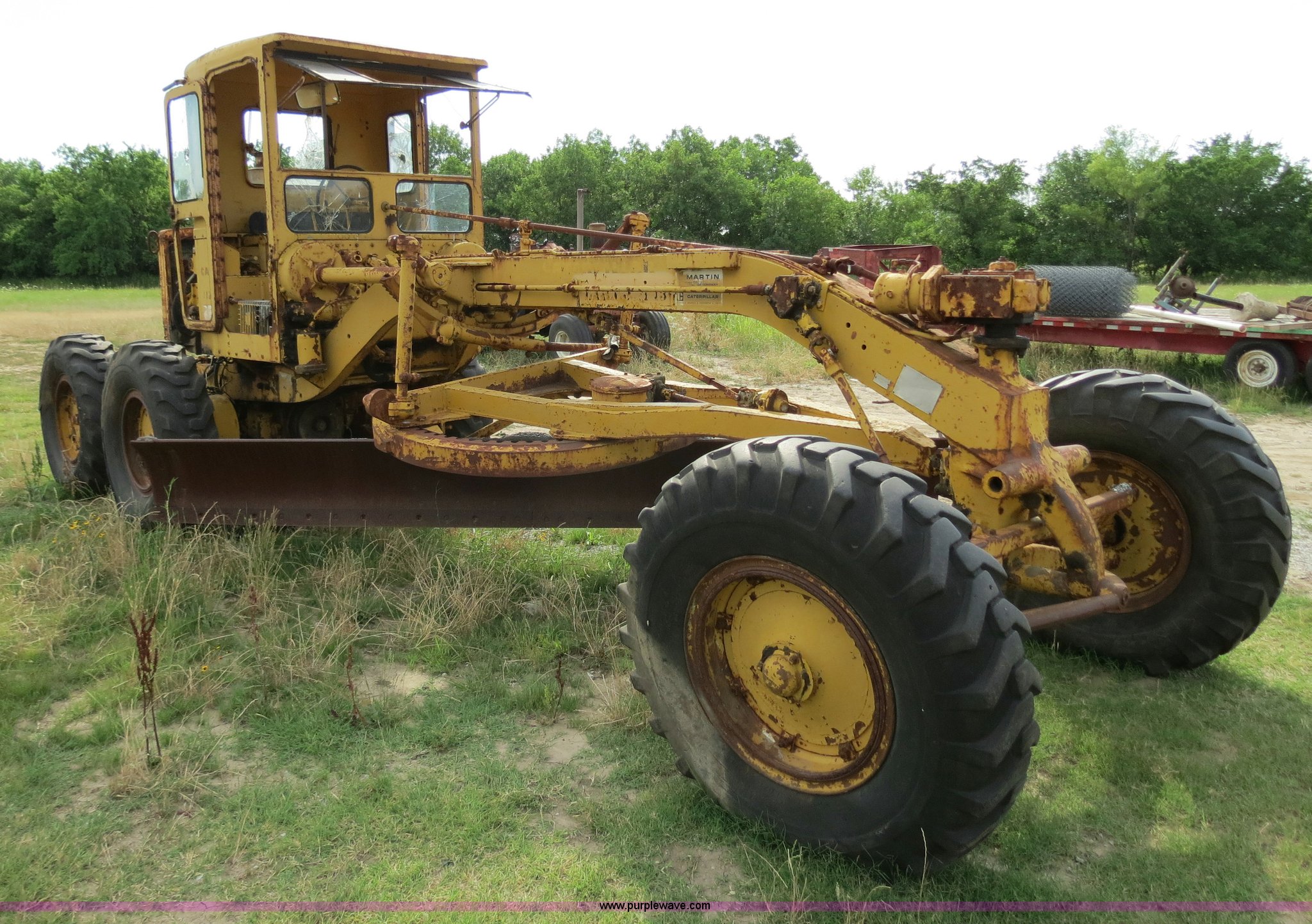 Caterpillar 112 motor grader in Caney, KS | Item B2407 sold | Purple Wave