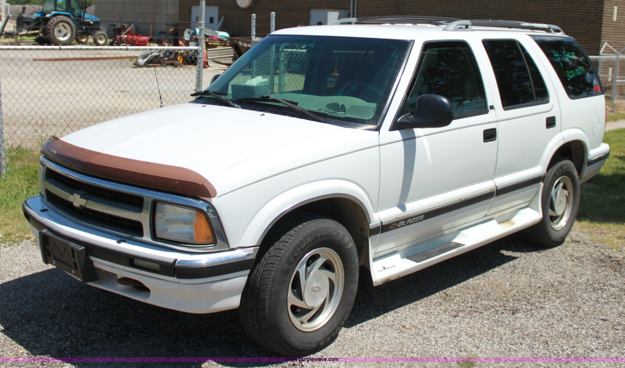 1995 Chevrolet Blazer LT in Rosalia, KS | Item D5115 sold | Purple Wave