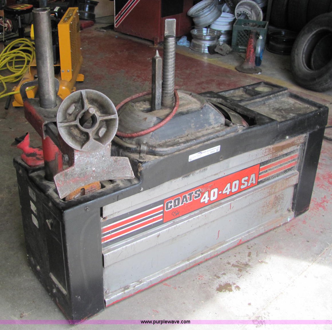 Coats 40-40SA tire machine in La Junta, CO | Item L9866 sold | Purple Wave