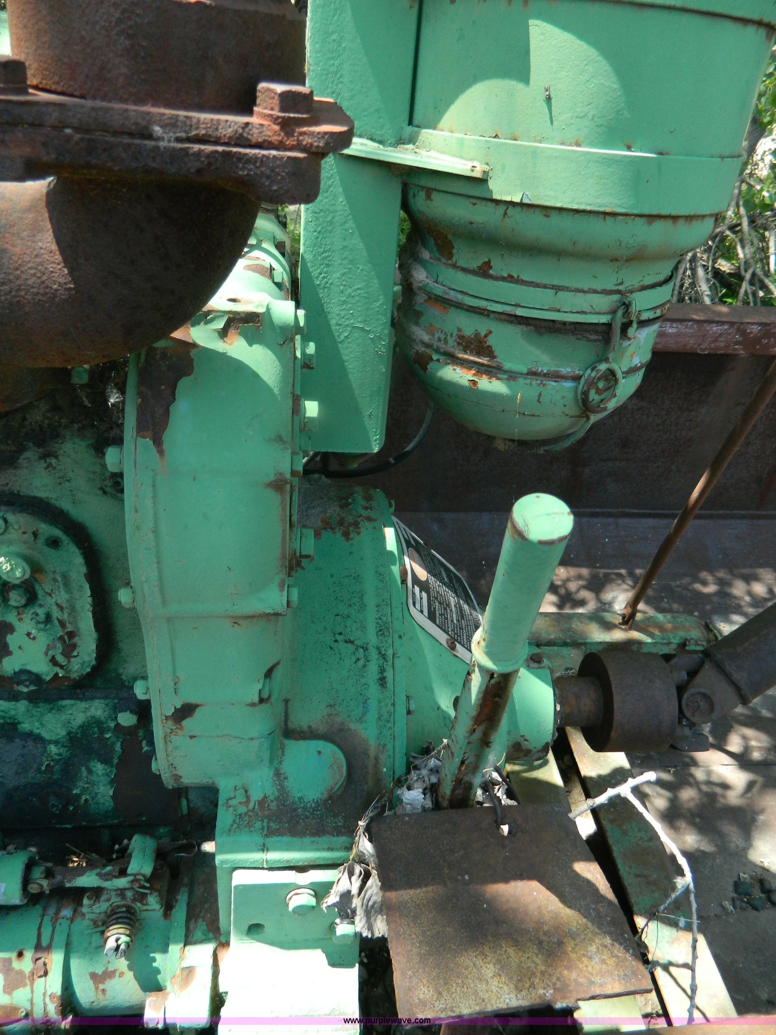 371 Detroit Diesel engine in Concordia, KS | Item M9775 sold | Purple Wave