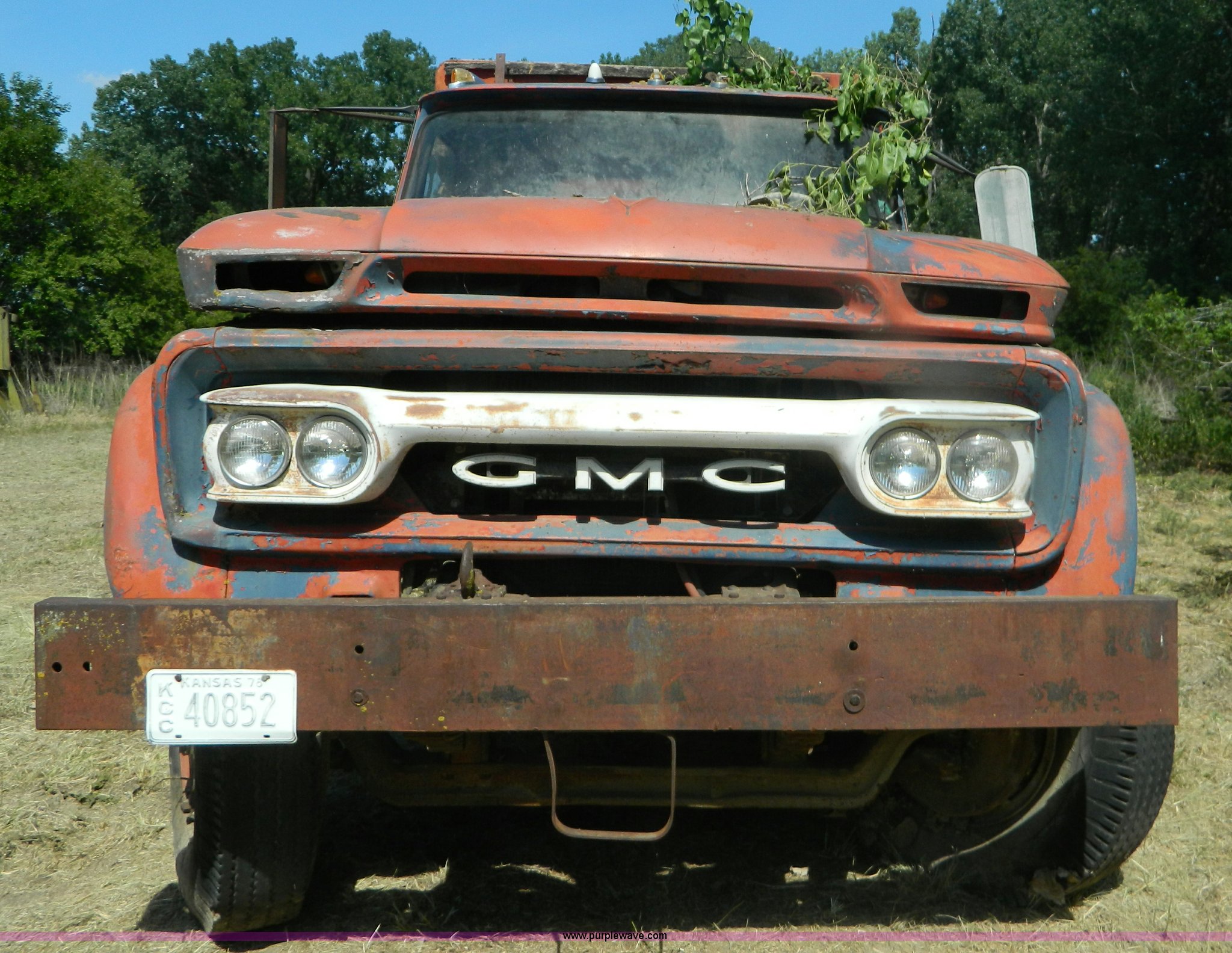 1965 GMC 5000 truck in Scandia, KS | Item M9813 sold | Purple Wave