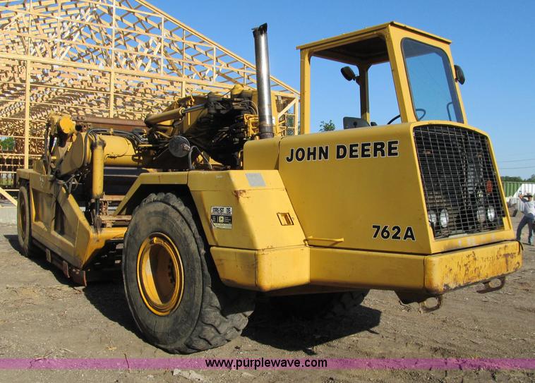1987 John Deere 762A self-propelled elevating scraper in Washington, IA ...