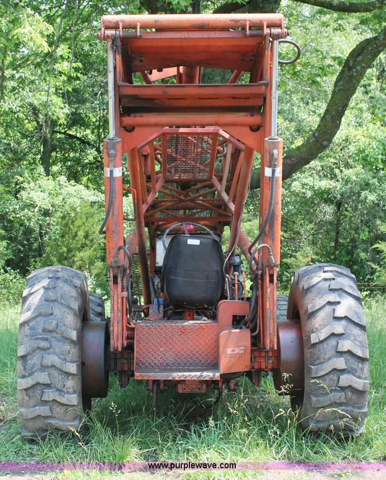 SkyTrak 6034 telehandler in Centerview, MO | Item C2530 sold | Purple Wave