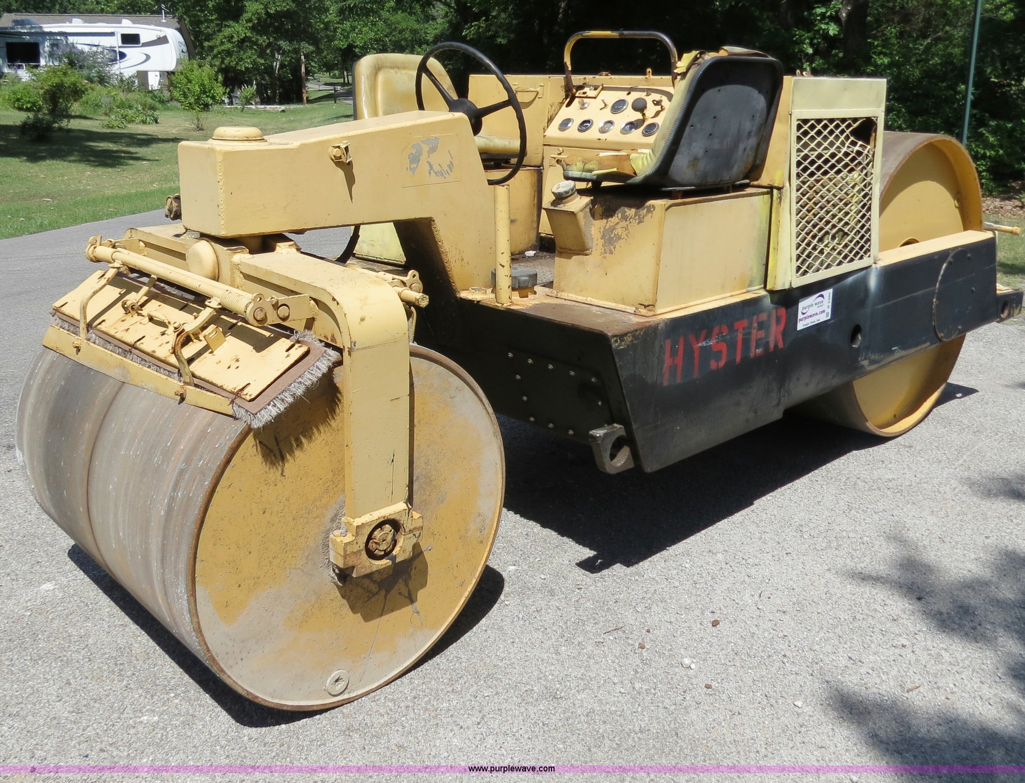 1978 Hyster C330A roller in Coffeyville, KS | Item B2395 sold | Purple Wave