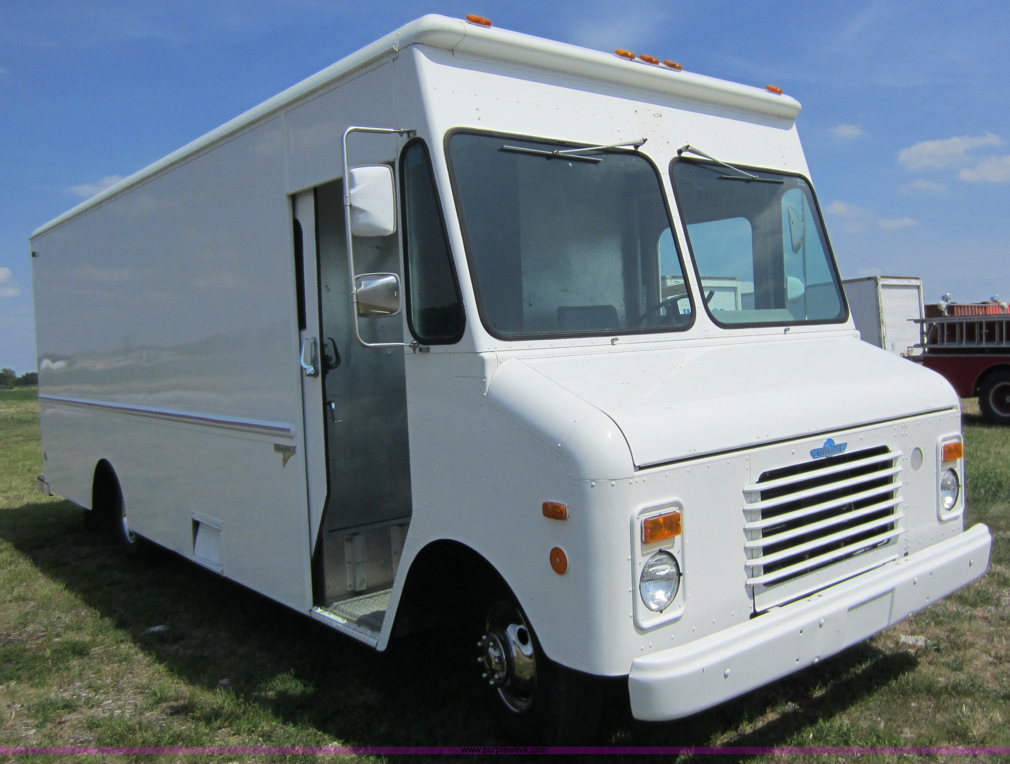 1989 Chevrolet 3500 step van in Neodesha, KS | Item D5580 sold | Purple ...