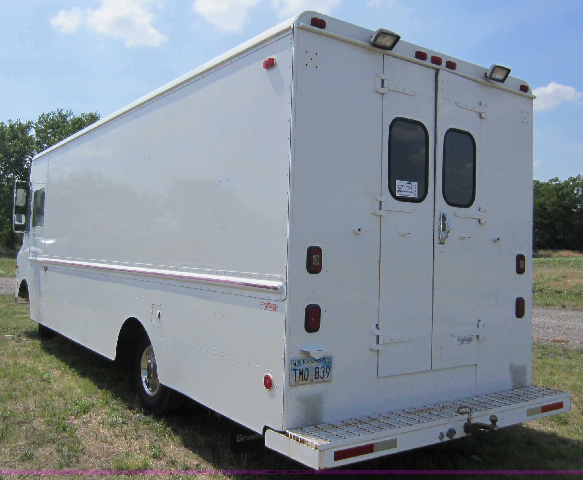 1989 Chevrolet 3500 step van in Neodesha, KS | Item D5580 sold | Purple ...