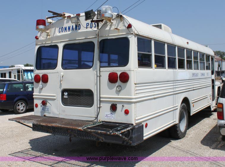 1982 Ford B600 school bus in Marion, KS | Item D5210 sold | Purple Wave