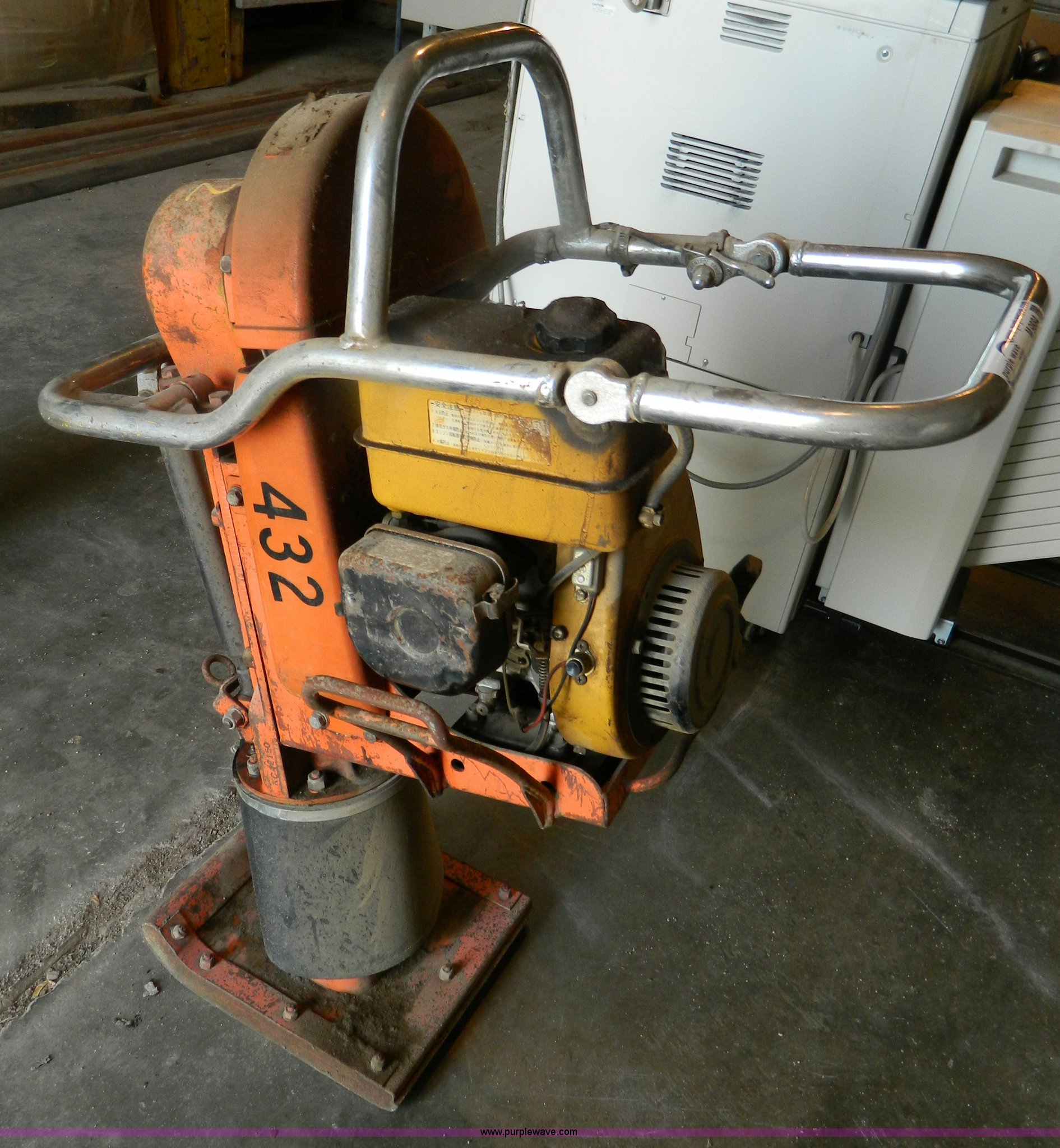 Robin EC10 jumping jack tamper in Salina, KS | Item M9884 sold | Purple ...