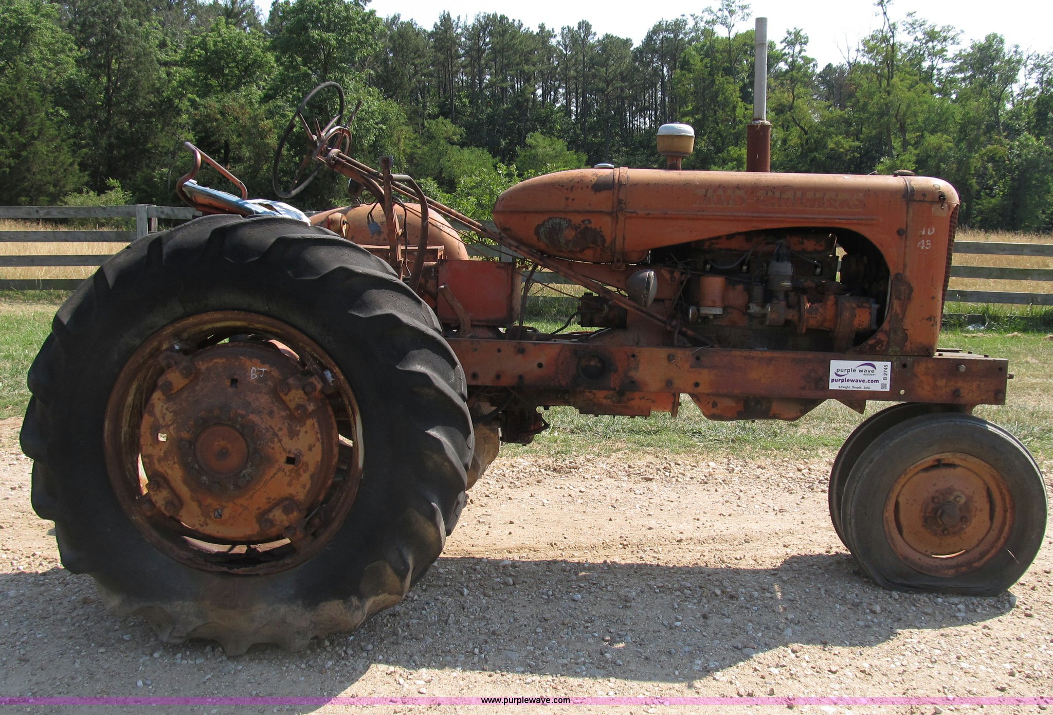 1949 Allis-Chalmers WD tractor in Fulton, MO | Item B2745 sold | Purple ...