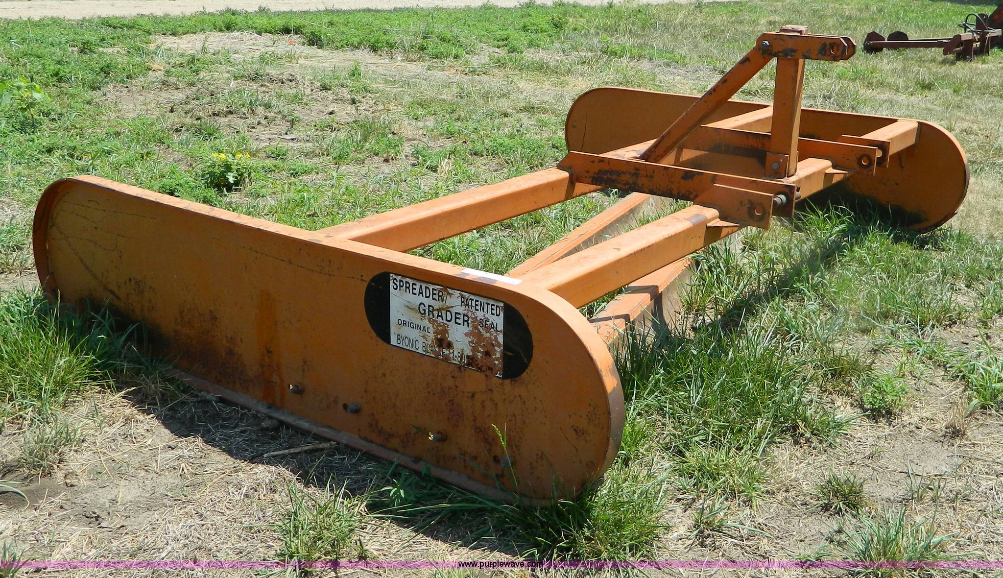 Spreader/grader in Brookville, KS | Item T9977 sold | Purple Wave