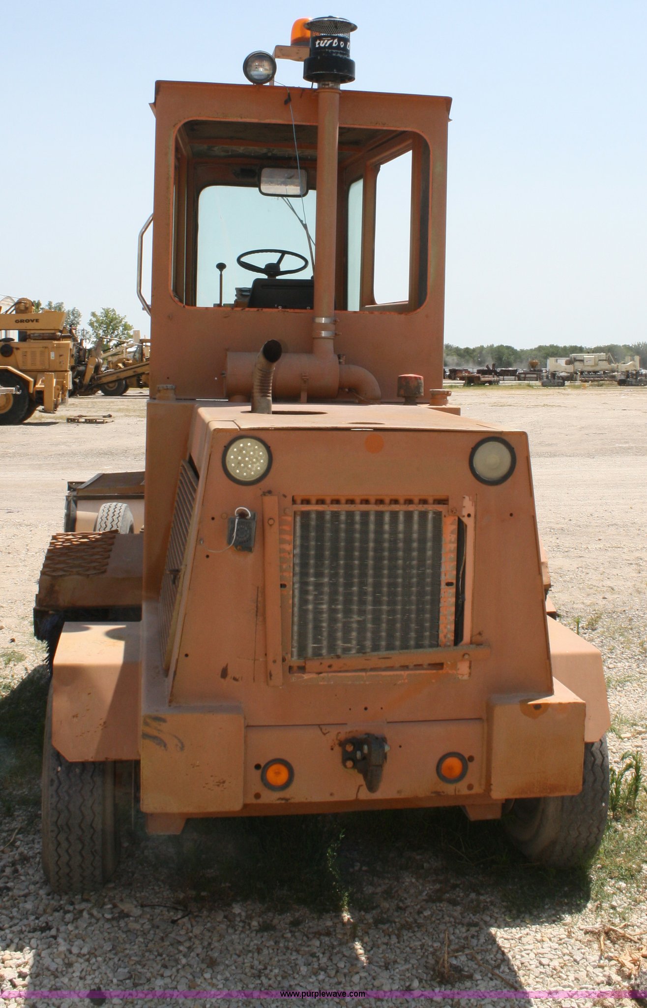 Waldon SweepMaster sweeper in Topeka, KS | Item B6793 sold | Purple Wave