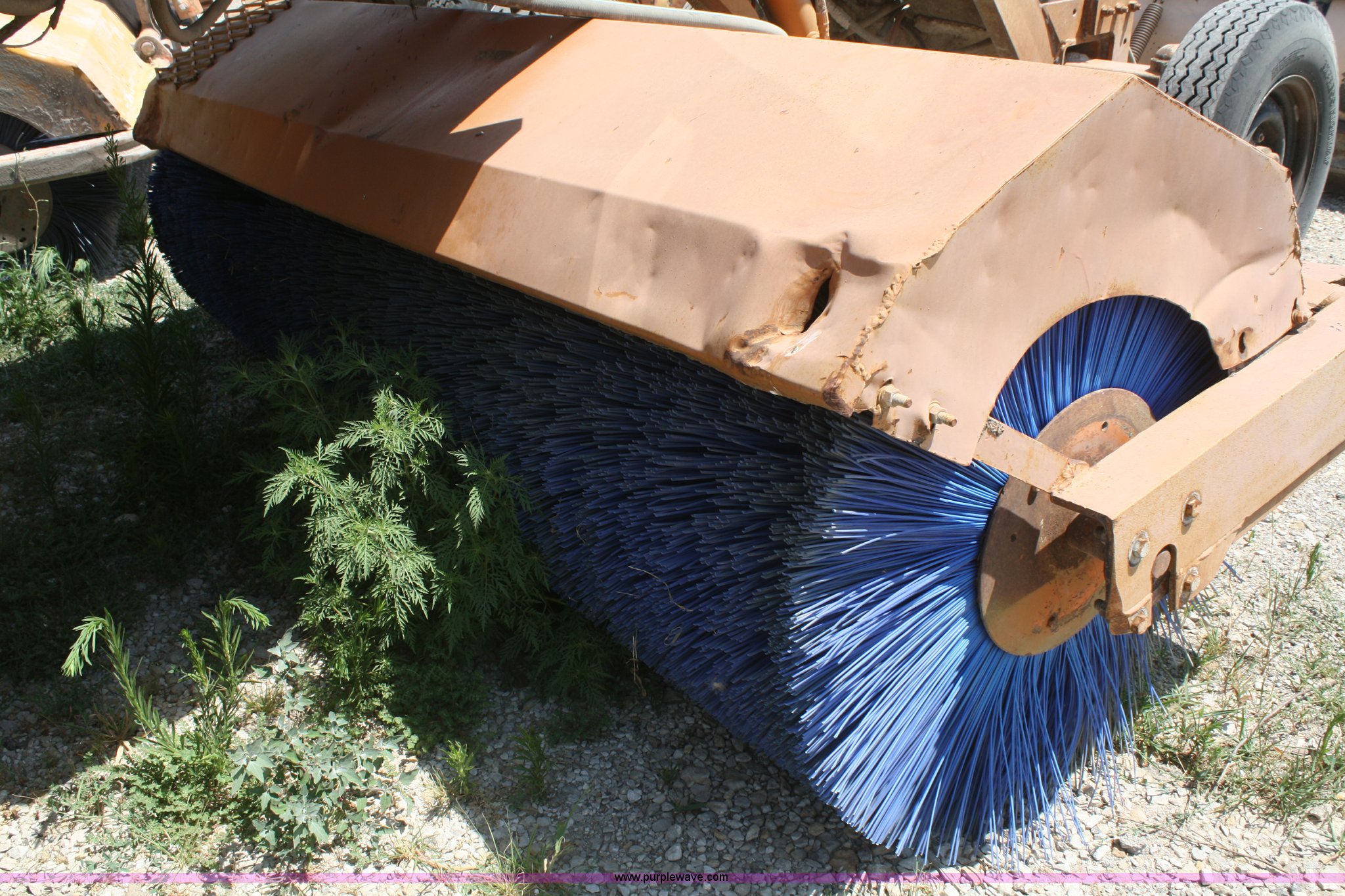 Waldon SweepMaster sweeper in Topeka, KS | Item B6793 sold | Purple Wave