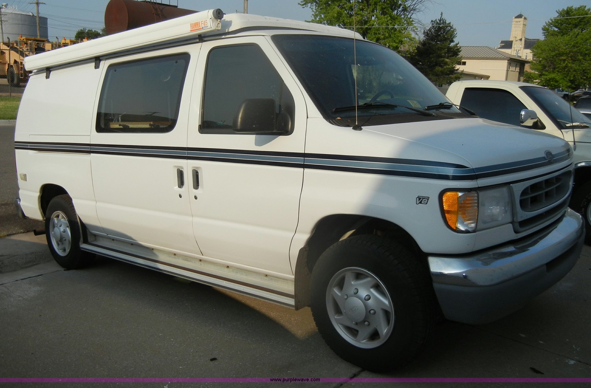 1998 Ford Econoline E250 van in Junction City, KS | Item D4236 sold ...