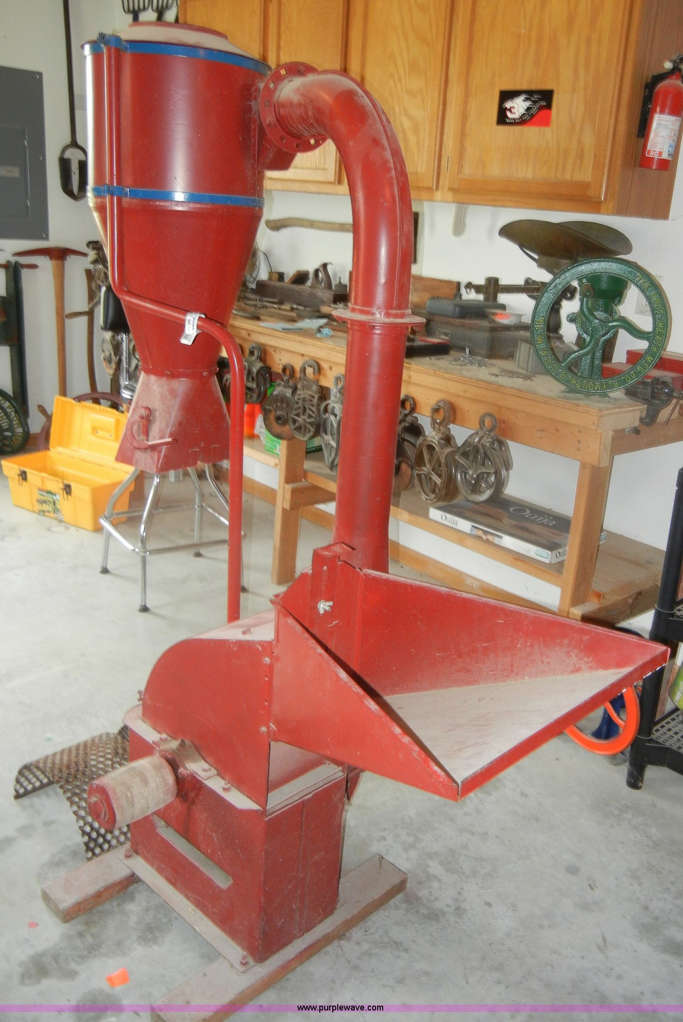 McCormick-Deering hammer mill in Pomona, KS | Item N9819 sold | Purple Wave