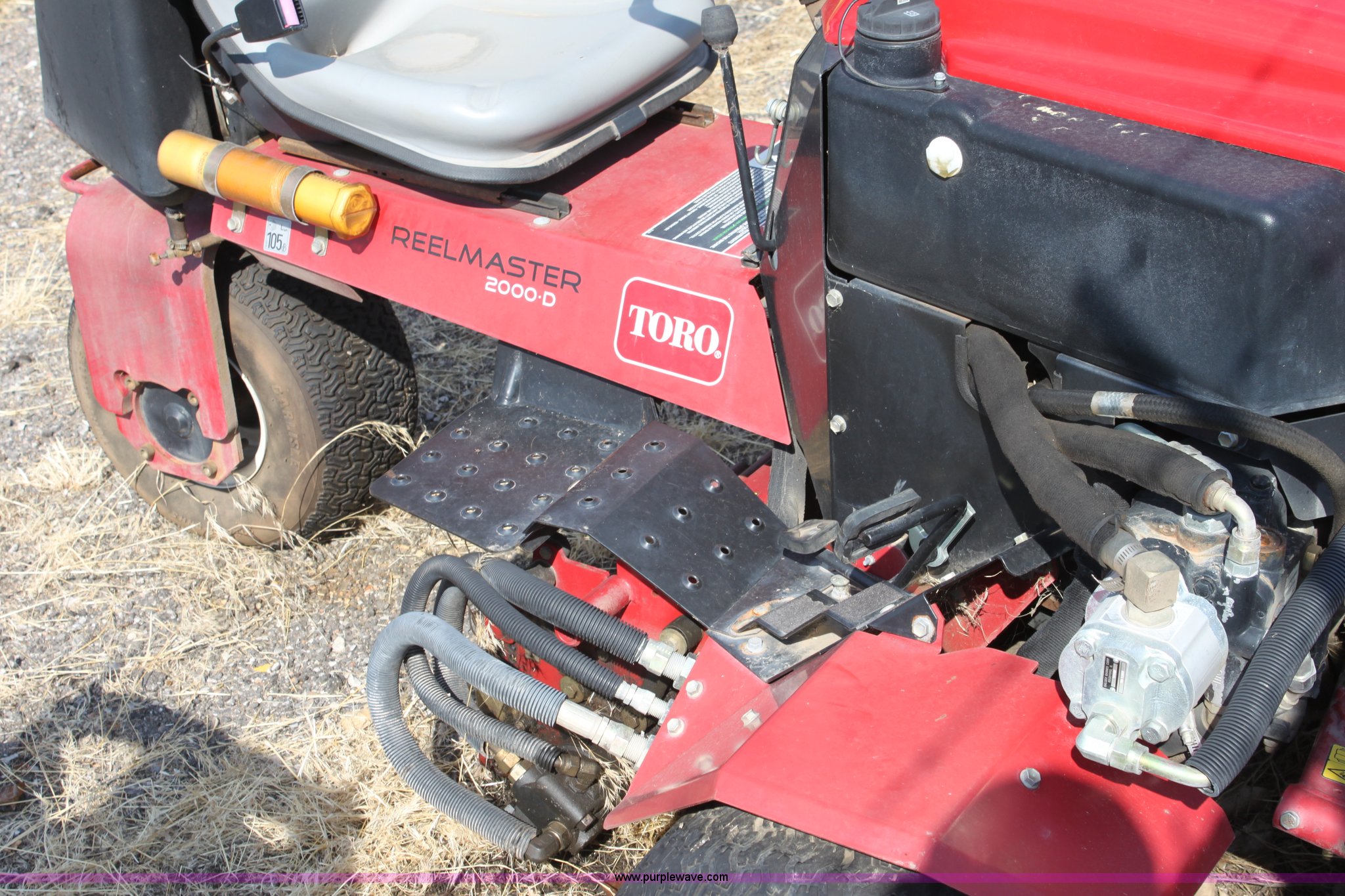 Toro Reelmaster 2000D reel mower in Wichita, KS | Item D5343 sold | Purple Wave