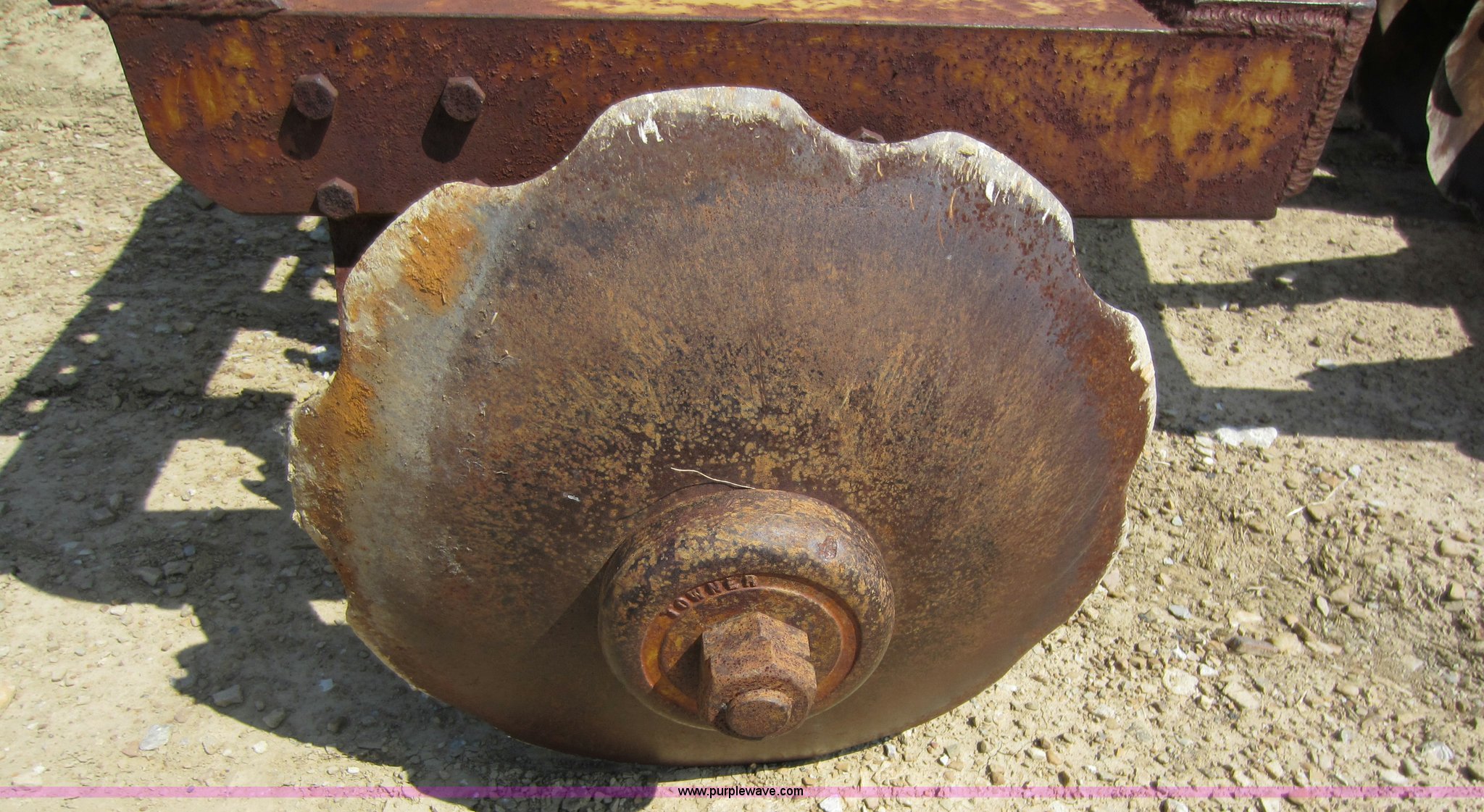 Towner D40 10' offset disk in Sperry , OK | Item D2049 sold | Purple Wave