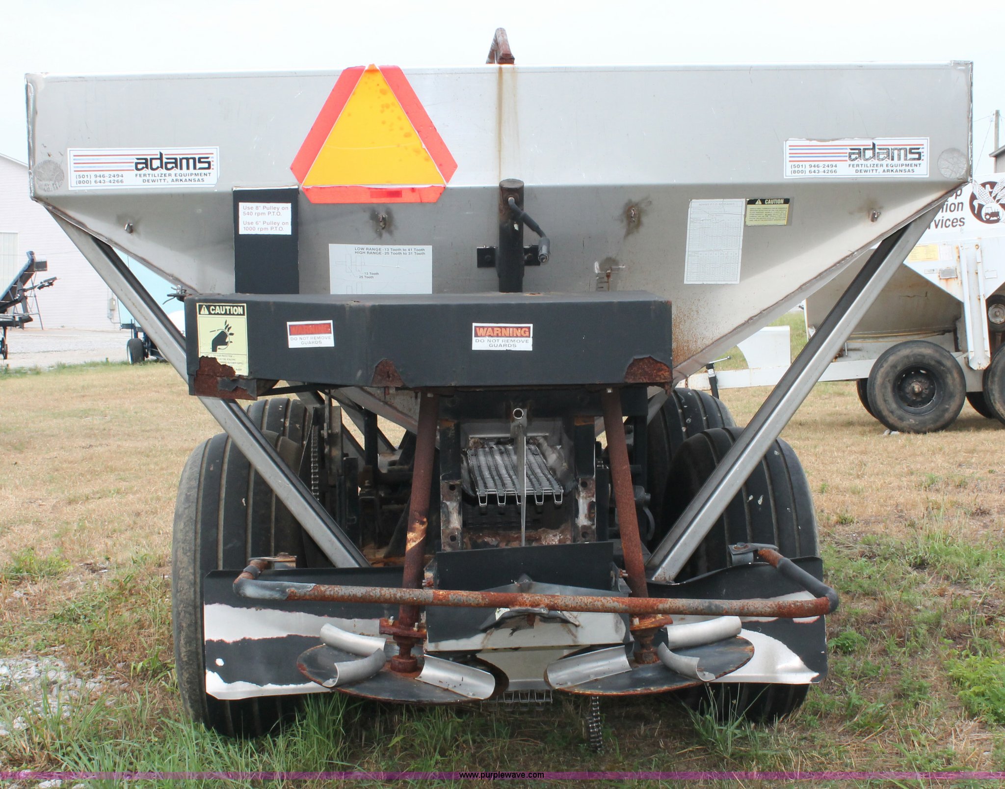 Adams dry fertilizer spreader in Russellville, KY | Item C2647 sold ...
