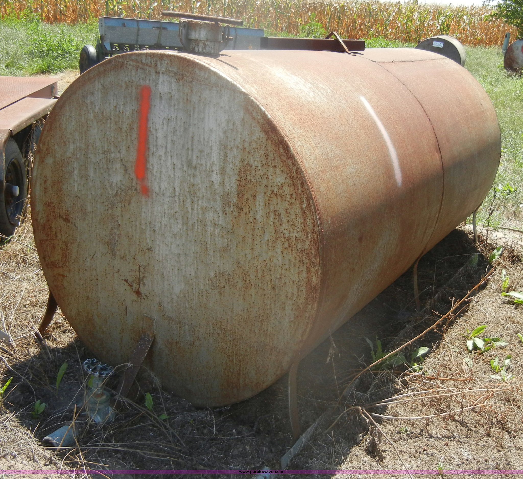 Storage tank on skids in Topeka, KS | Item D4445 sold | Purple Wave