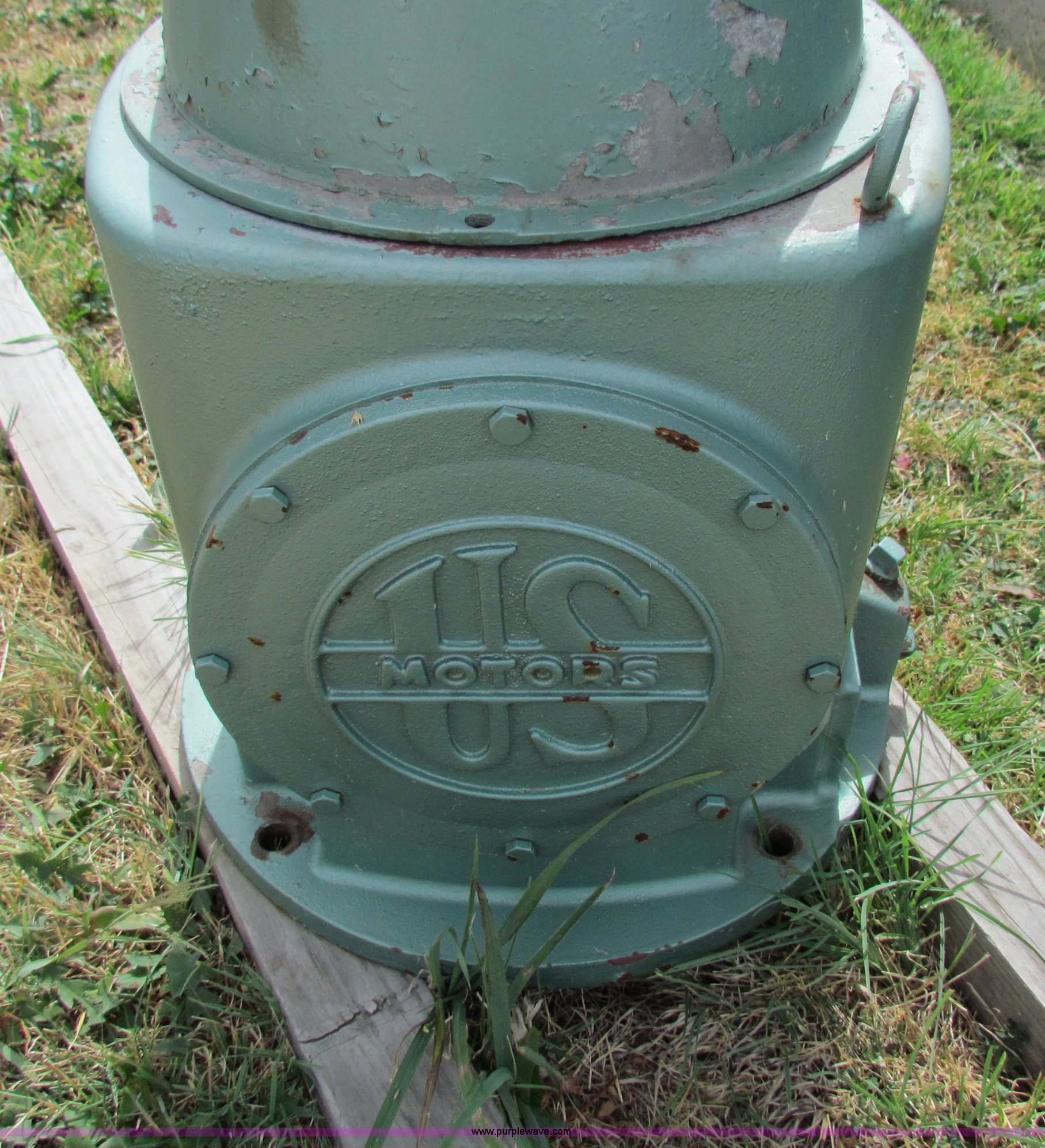 US Motors gearbox in Pratt, KS | Item N9093 sold | Purple Wave