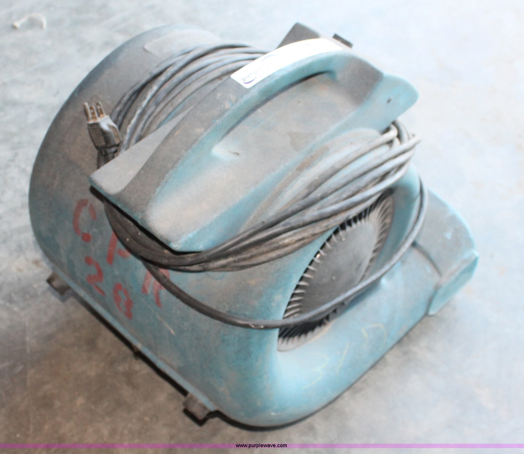 Sahara Pro Turbo floor dryer in Odessa, MO | Item L9953 sold | Purple Wave