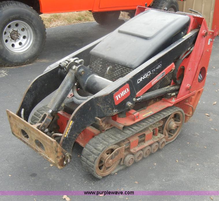 Toro TX-420 Dingo walk behind loader in Shawnee, KS | Item M9711 sold ...