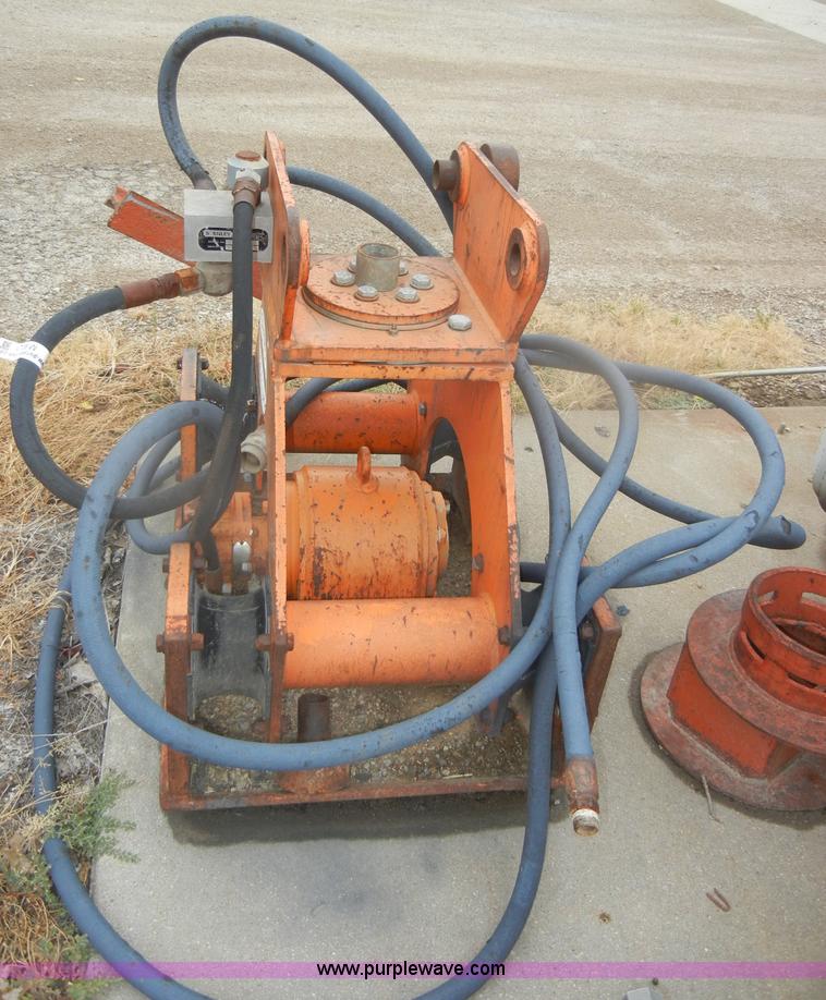 Stanley HS-6000 compactor attachment in Burlingame, KS | Item M9721 ...