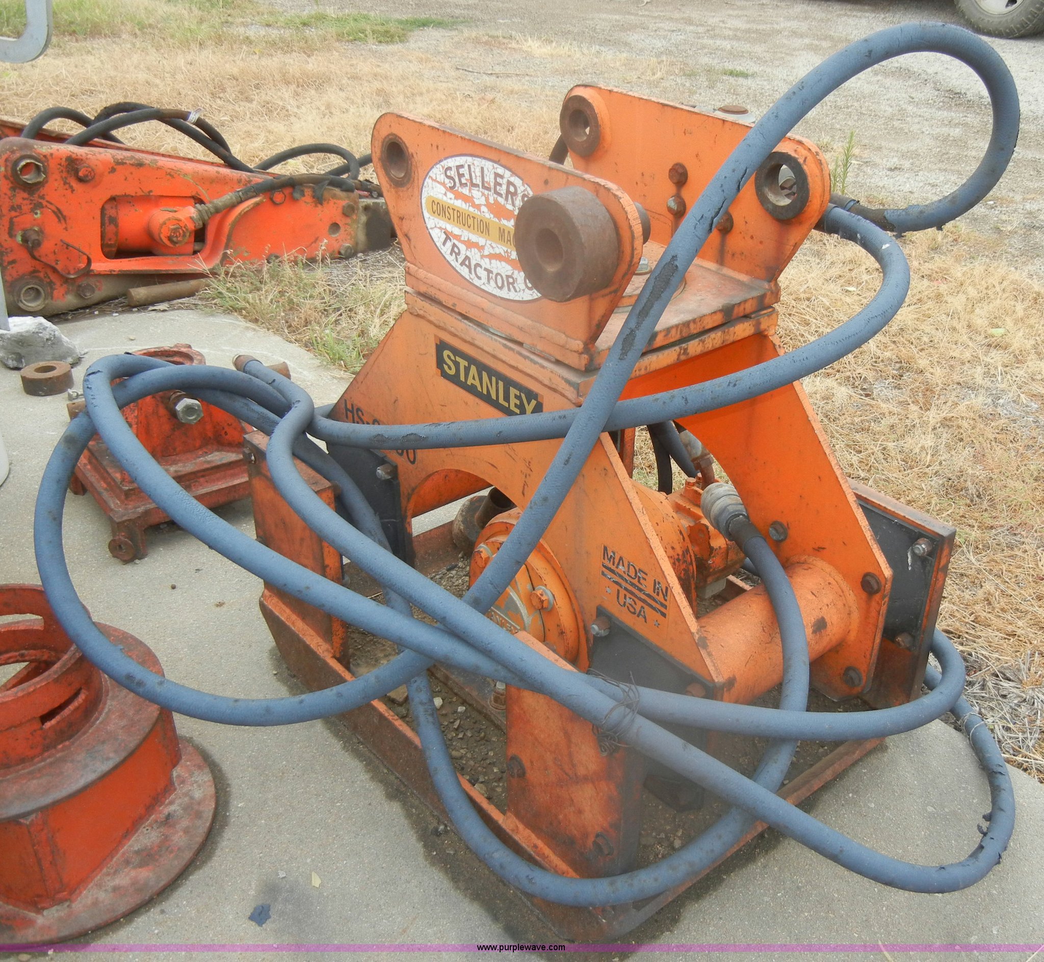 Stanley HS-6000 compactor attachment in Burlingame, KS | Item M9721 ...
