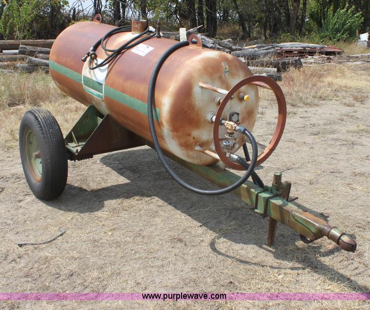 1965 250 gallon portable propane tank in Geuda Springs, KS | Item G4677 ...