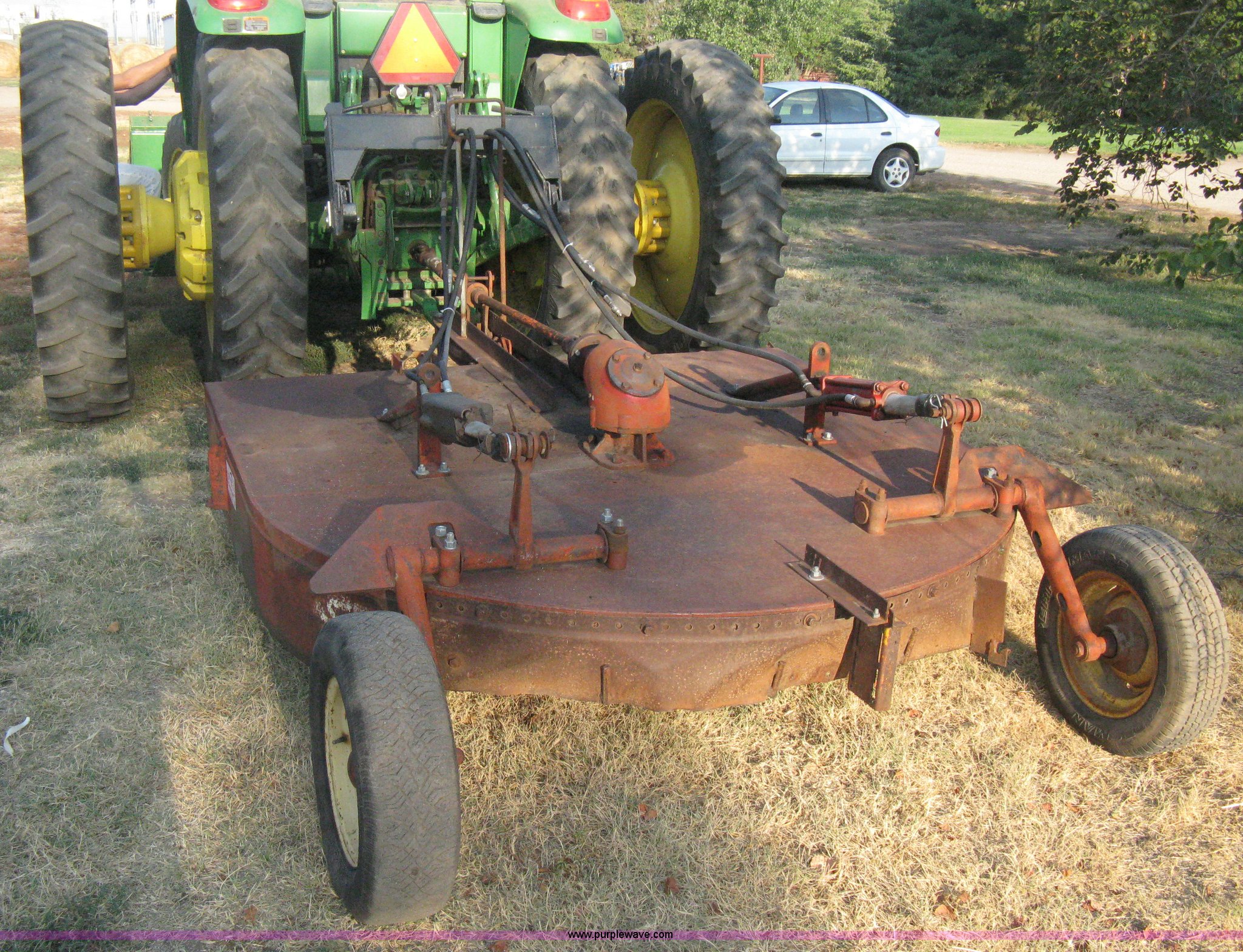 Servis Gyro-84 rotary mower in Colwich, KS | Item B8002 sold | Purple Wave