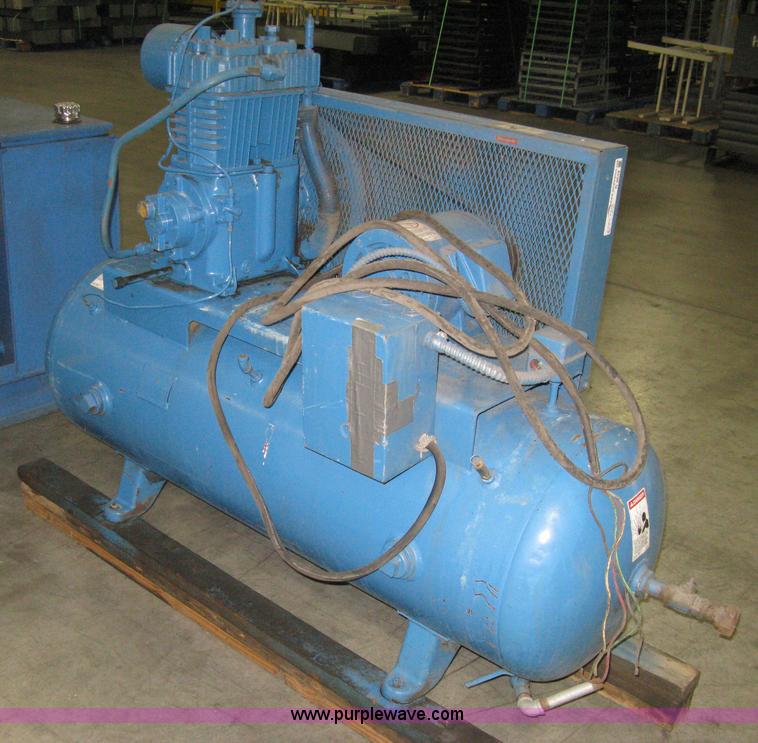 Brunner commercial air compressor in Park City, KS | Item R9628 sold ...