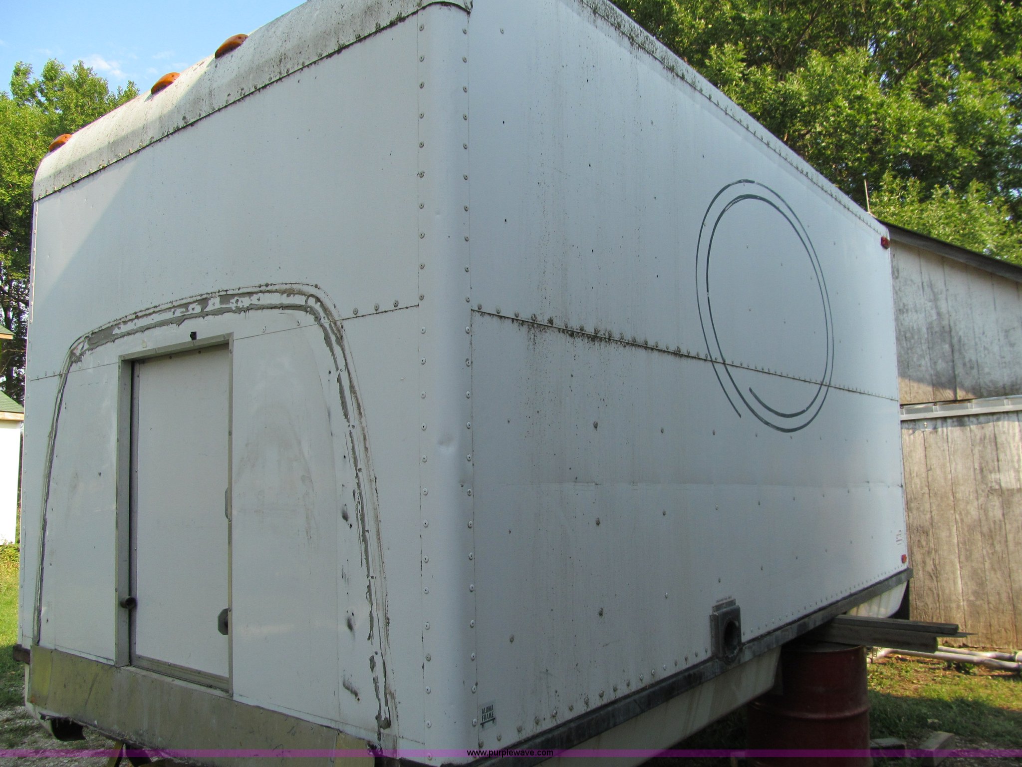 Utilimaster van body in Waukee, IA | Item A5415 sold | Purple Wave