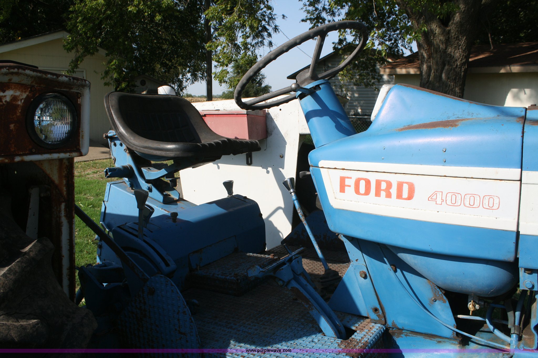 1966 Ford 4000 tractor in Topeka, KS | Item B6899 sold | Purple Wave