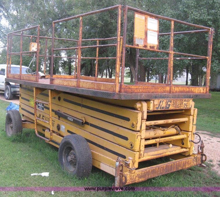 1979 JLG 35S Sizzor R/T scissor lift in Clearwater, KS | Item B8110 ...