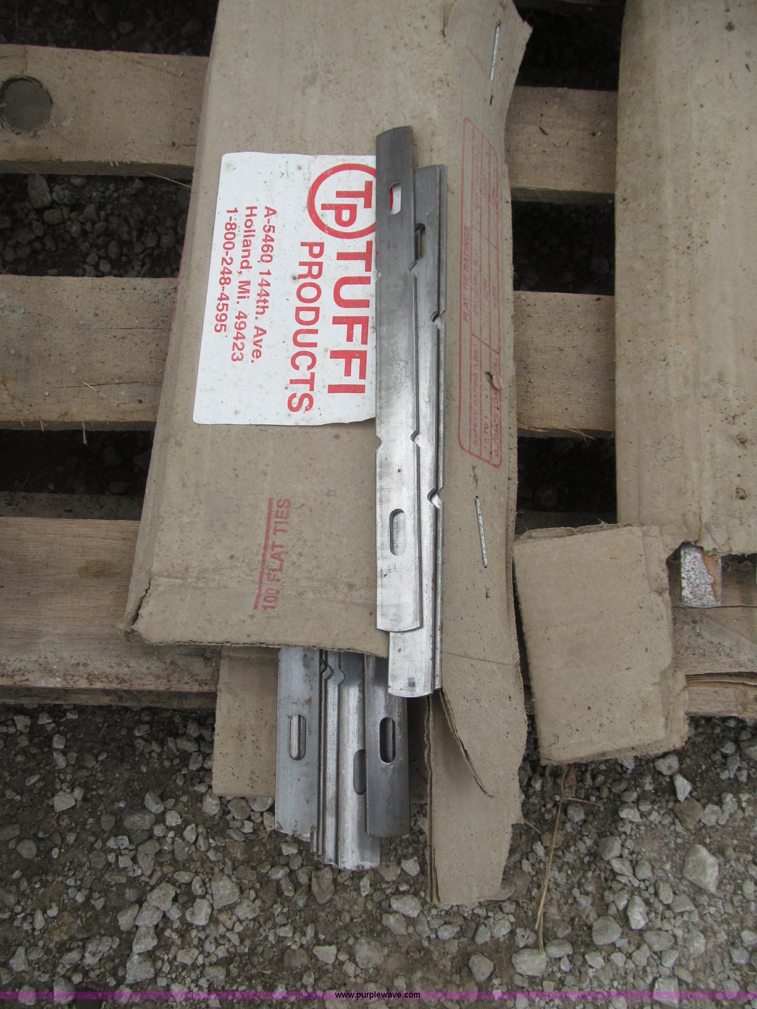 Assorted tools and Symons ties in Falls City, NE | Item K9589 sold ...