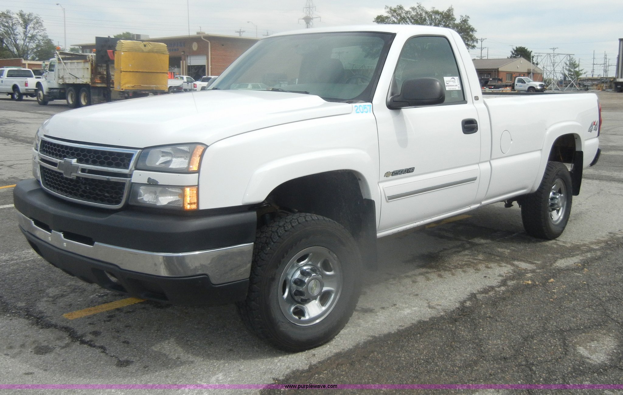 2006 Chevrolet Silverado K2500HD pickup truck in Topeka, KS | Item ...