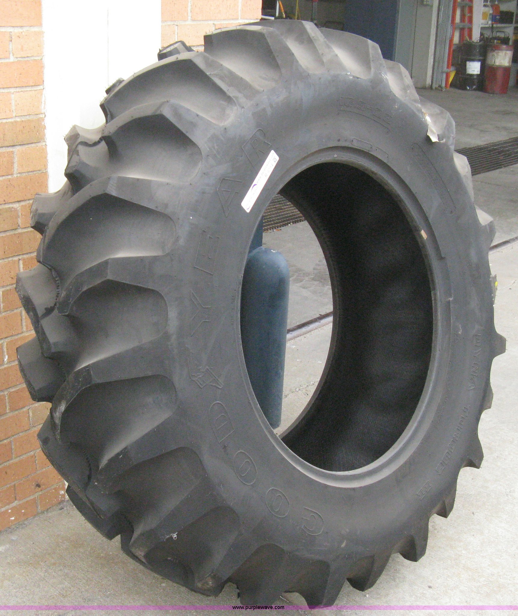 Goodyear 16 9 28 Rear Tractor Tire In Wichita KS Item R9714 Sold